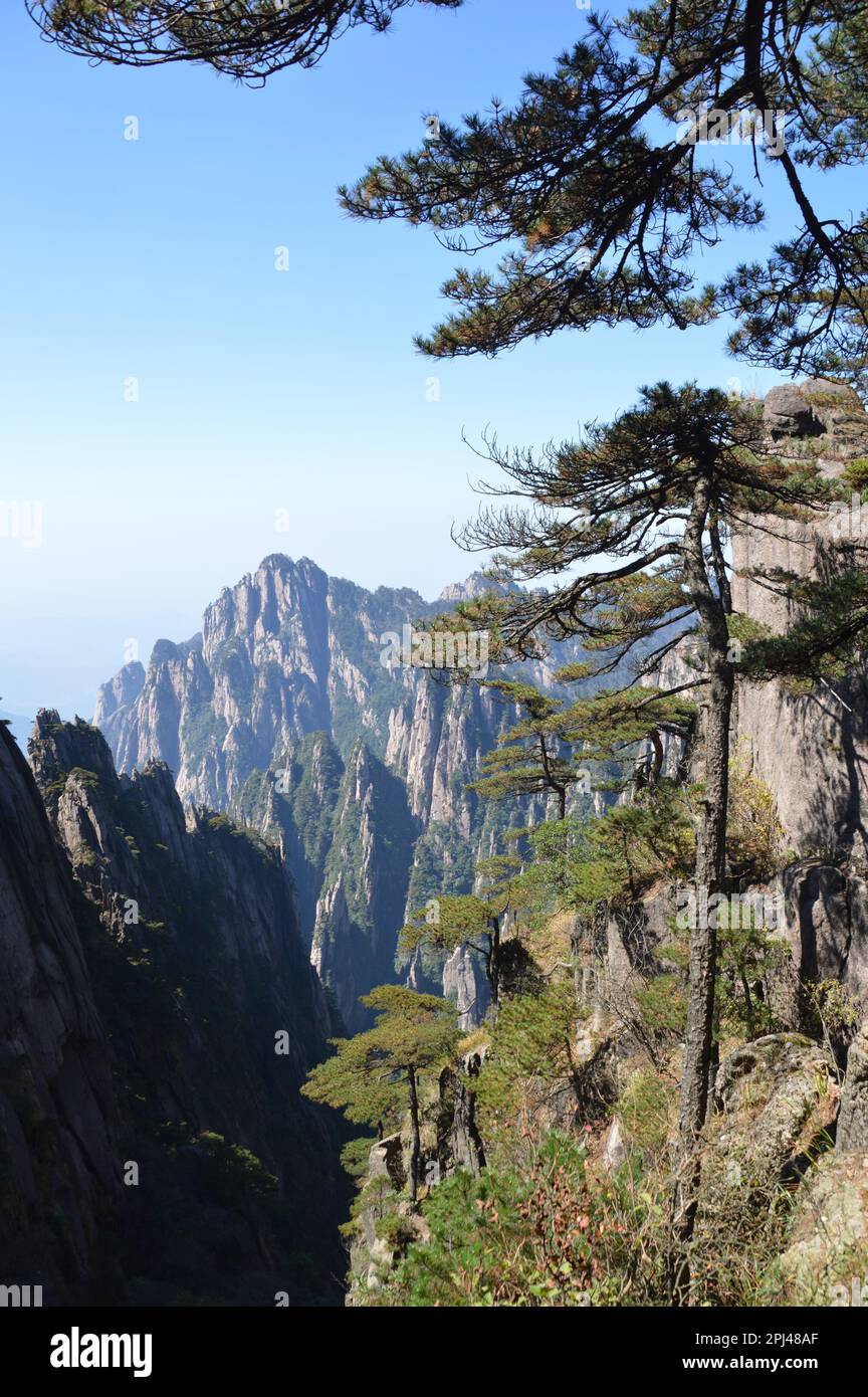 People's Republic of China, Anhui Province: the breathtaking scenery ...