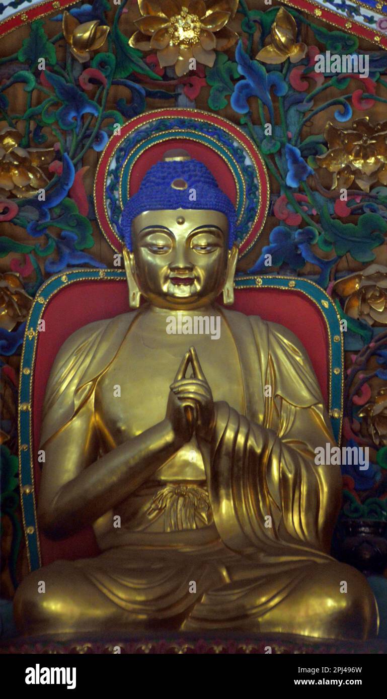 People's Republic of China, Yunnan Province, Kunming: Yuantong Buddhist ...