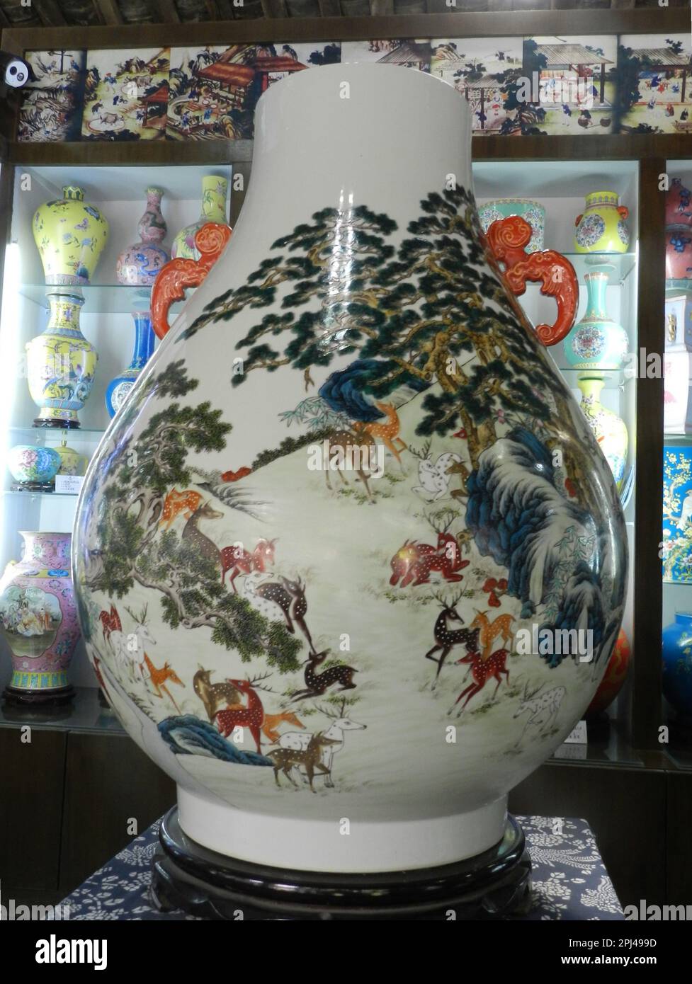 People's Republic of China, Jiangxi Province, Jingdezhen: large ceramic ...