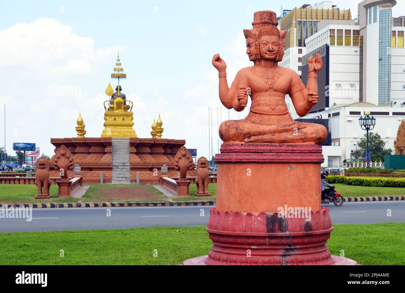 Cambodia, Phnom Penh: Samdech Hun Sen Park, with the new Naga World ...