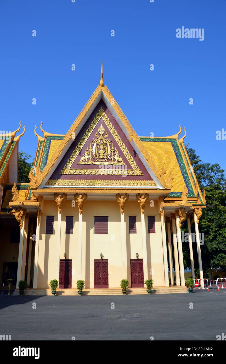 Cambodia, Phnom Penh: Preah Reach Damnak Chan in the Royal Palace ...