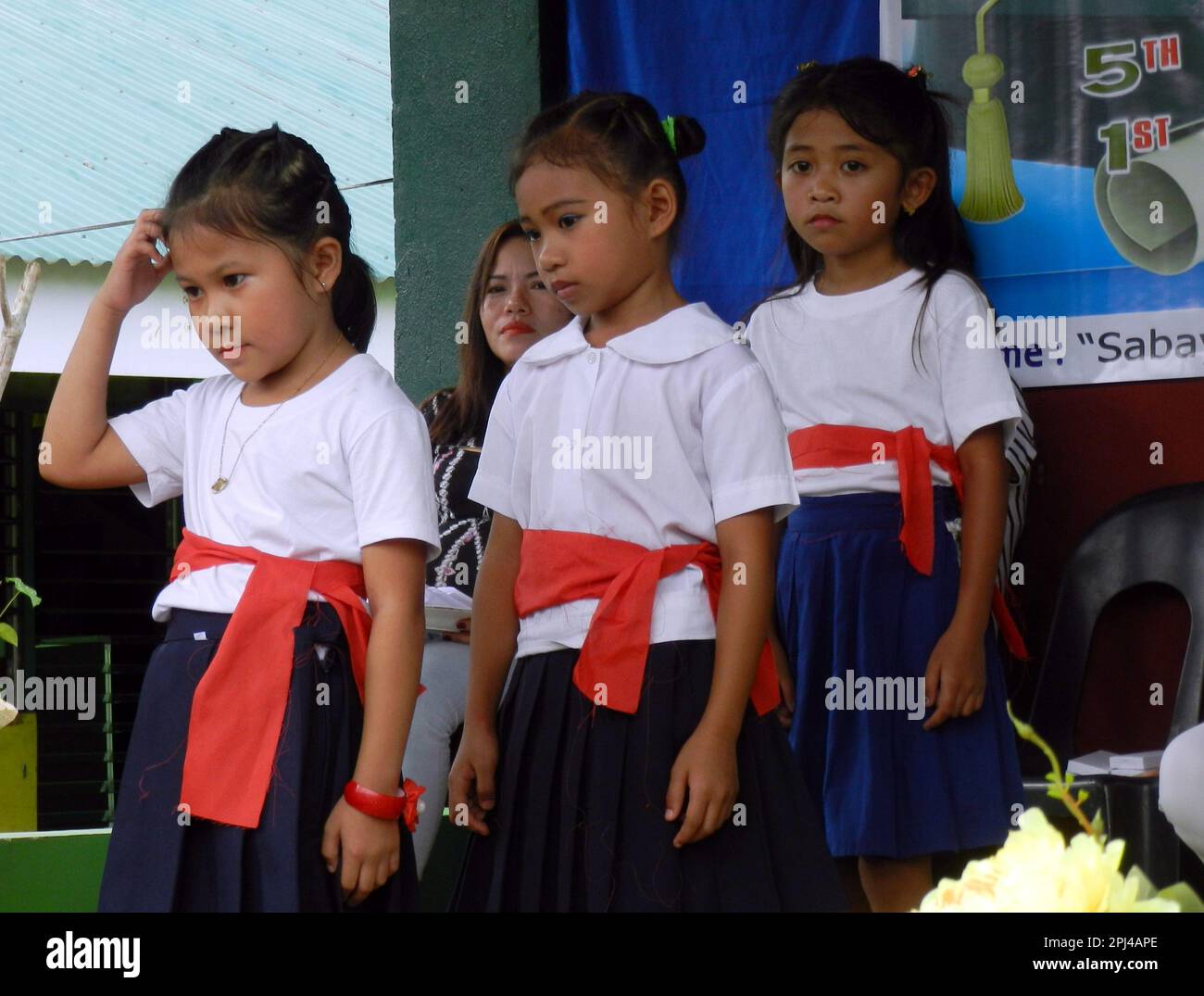 The Philippines, Samar Island, Panlayahan: pupils at the local school ...