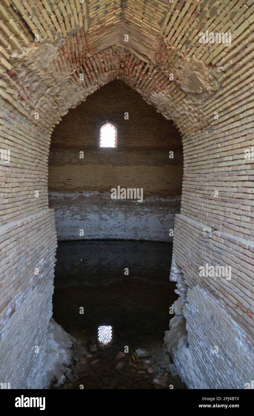 Uzbekistan, Province Bukhara, Maklikrabot: Malik Sardoba, a 14th ...