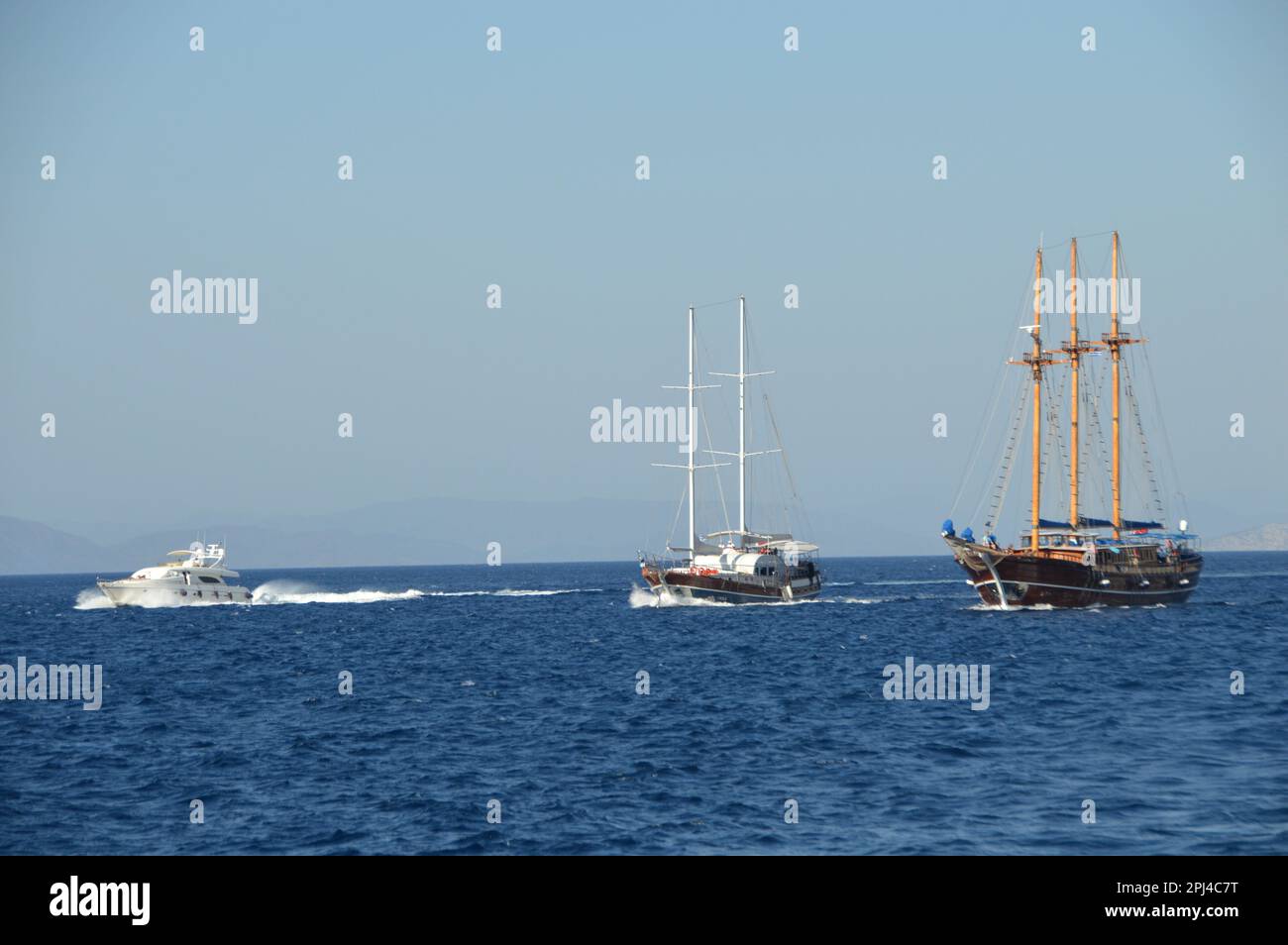 Greece: Turkish sailing ship Bahriyeli (37.5 metres) wiith fellow travellers Stock Photo - Alamy