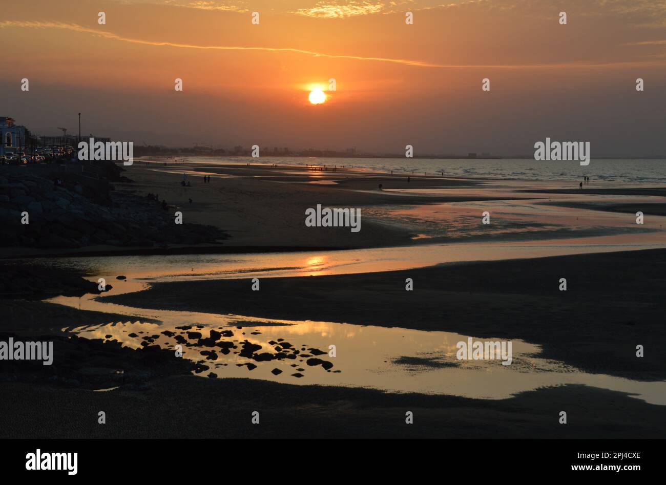 Muscat sunset hi-res stock photography and images - Alamy
