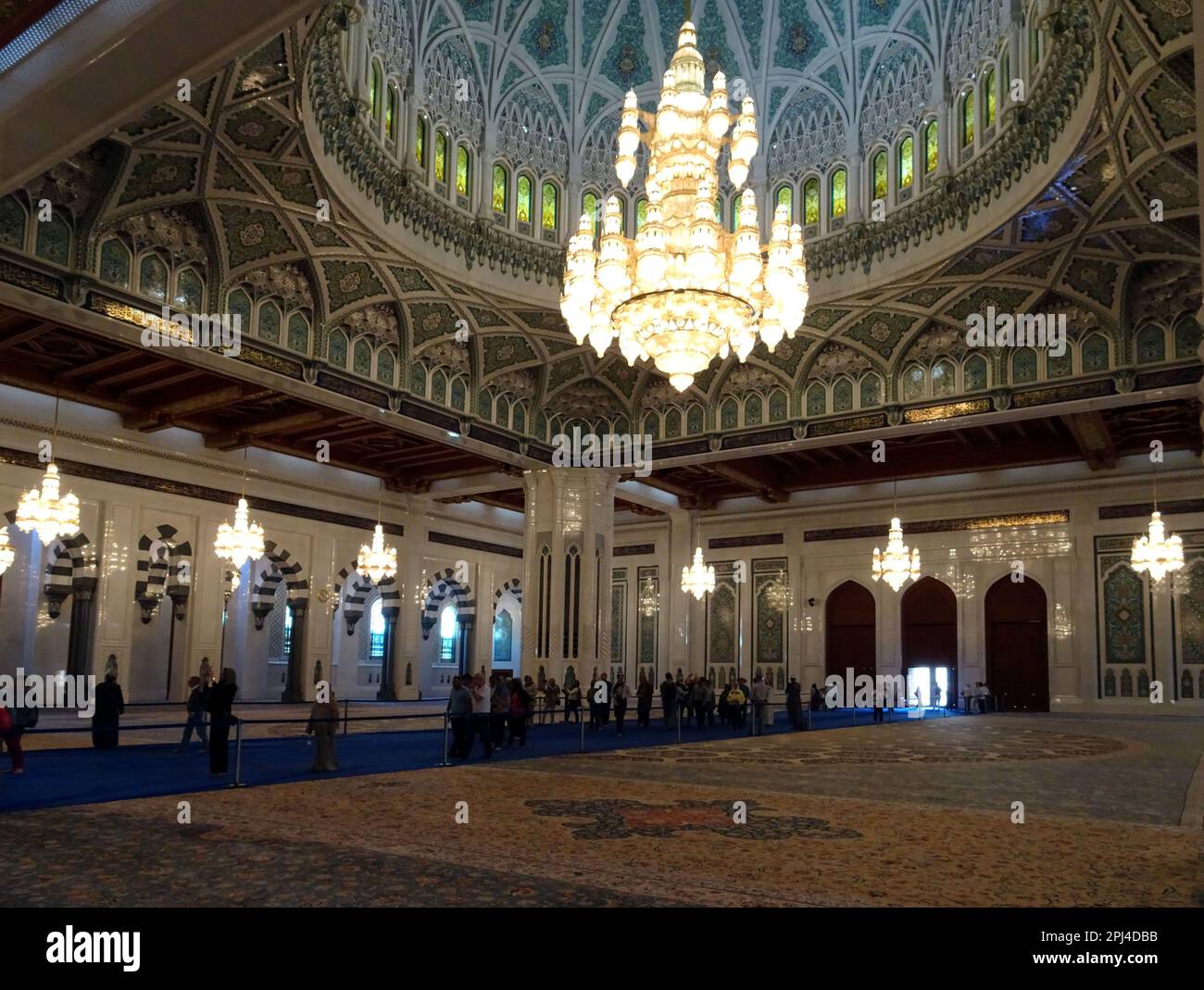Oman, Muscat: the main prayer hall of the Sultan Qaboos Grand Mosque ...