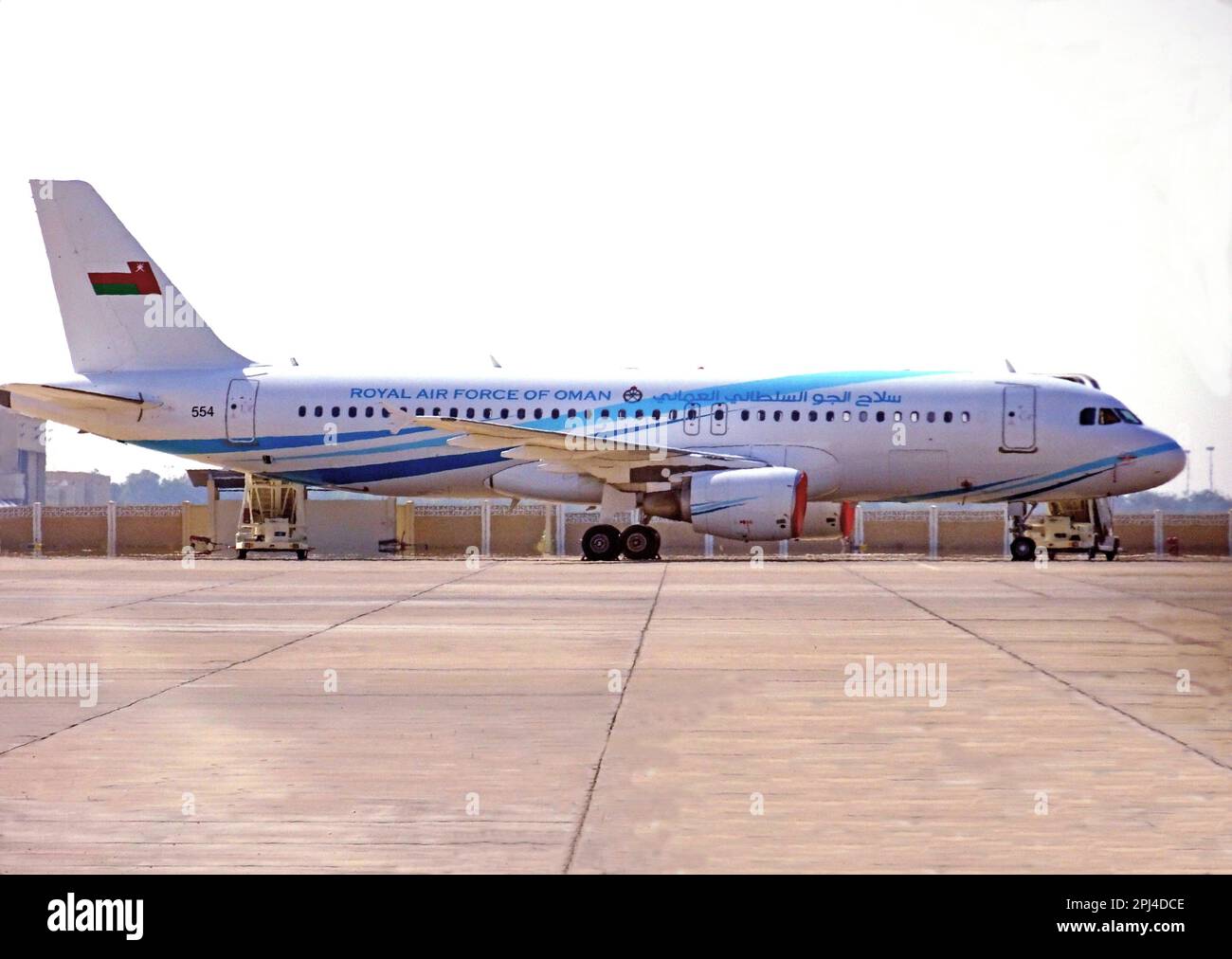Oman, Muscat: 554, Airbus A.320-214 (c/n 3723) of the Royal Air Force ...