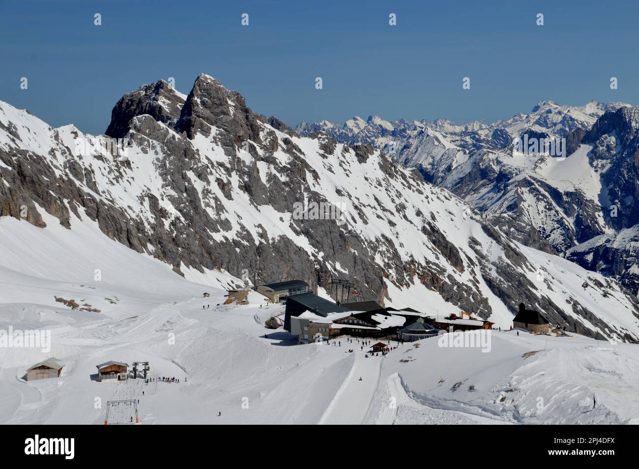 Germany, Upper Bavaria, Garmisch-Partenkirchen: part of the skiing area ...