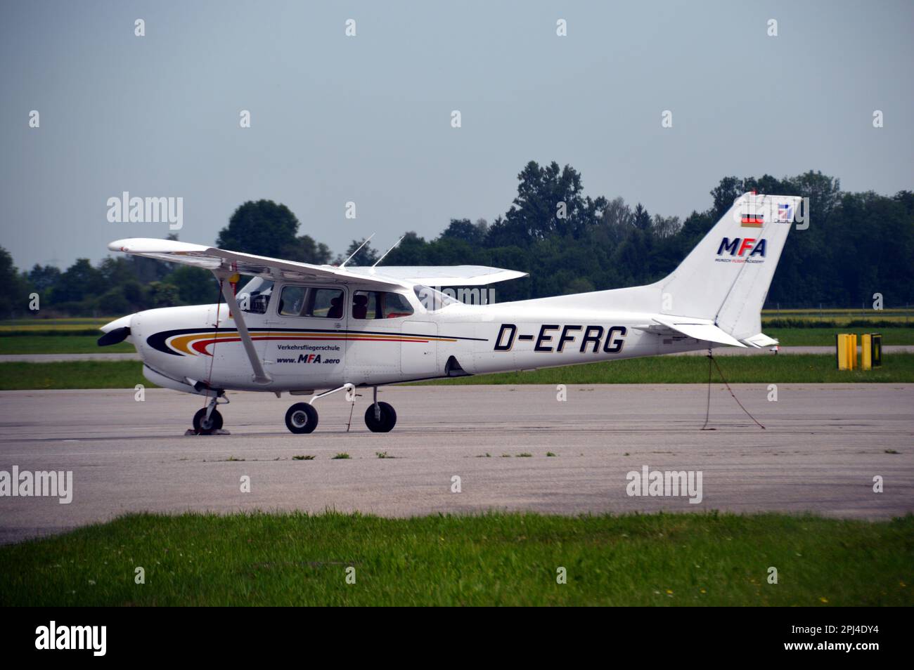 172rg hi-res stock photography and images - Alamy