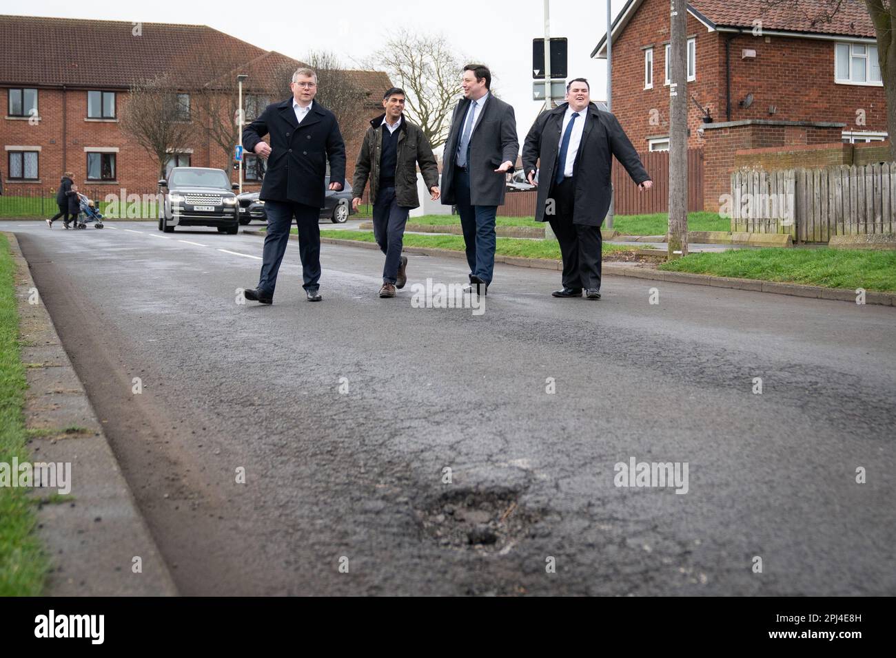 Prime Minister Rishi Sunak with Darlington Council leader Jonathan ...