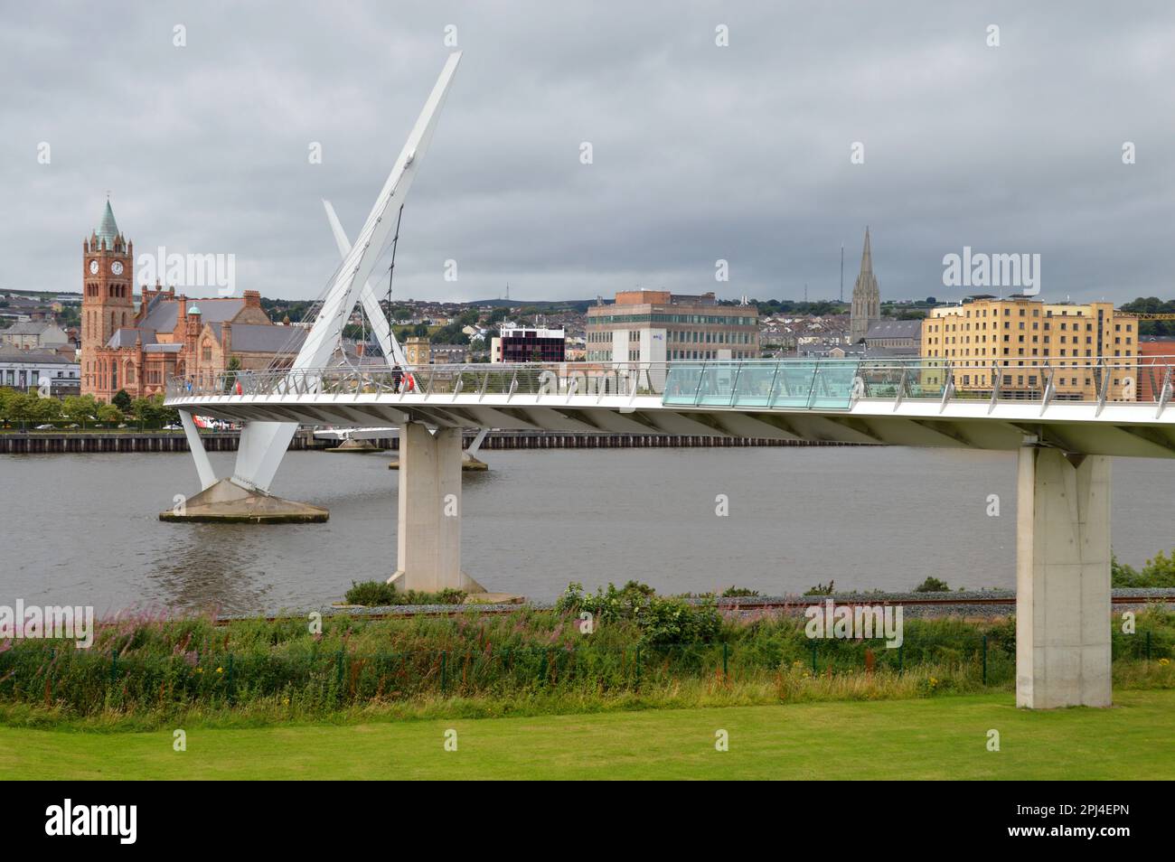 Northern Ireland, Londonderry/Derry: Peace Bridge, opened on 25th June ...