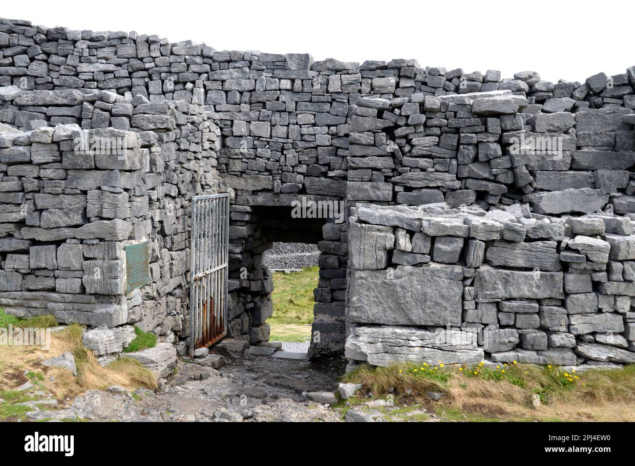 Ireland, Aran Islands, Inis Mor, Kilmurvey: reconstructed entrance in ...