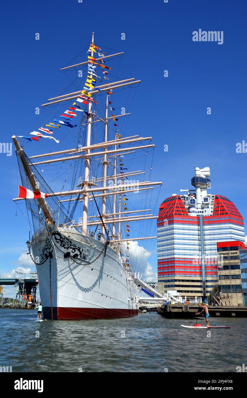 Sweden, Gothenburg: the four-masted barque, "Viking", built in 1906 by ...
