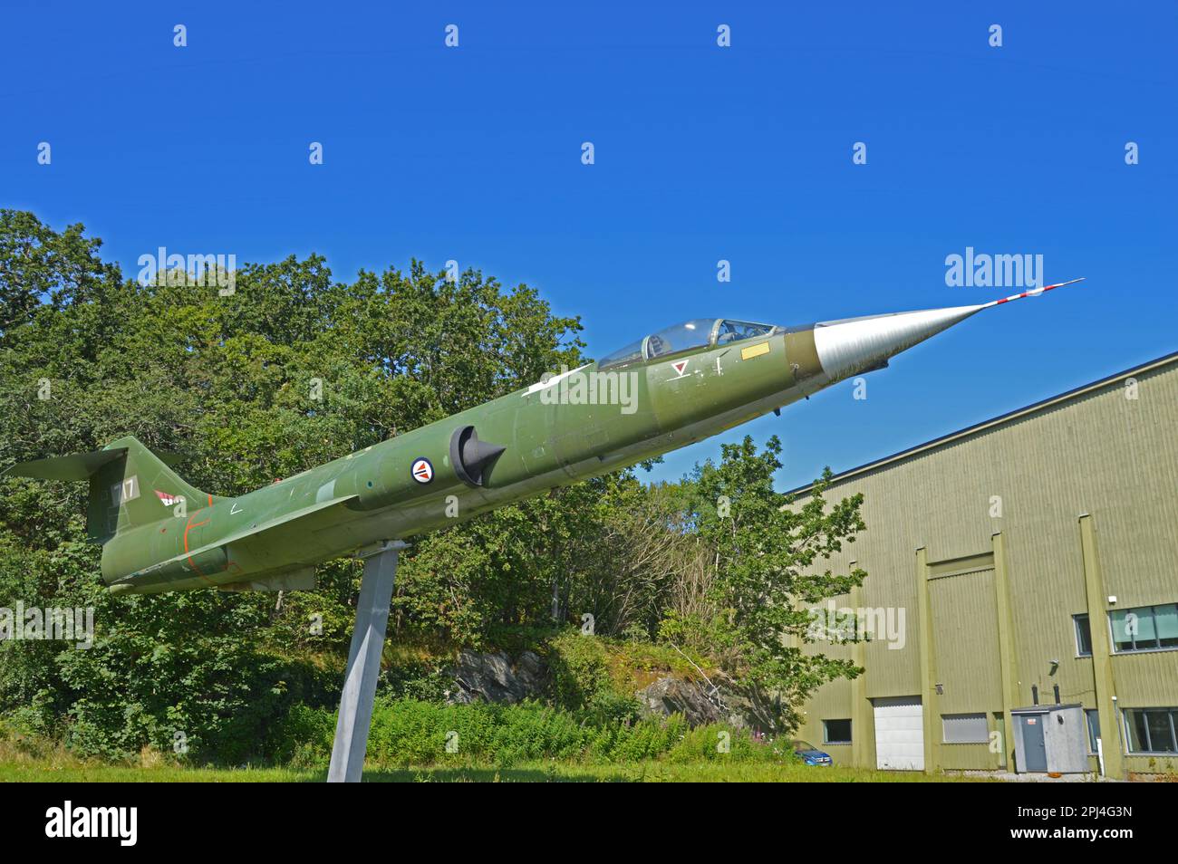 Lockheed CF-104 Starfighter "717" of the Royal Norwegian Air Force ...