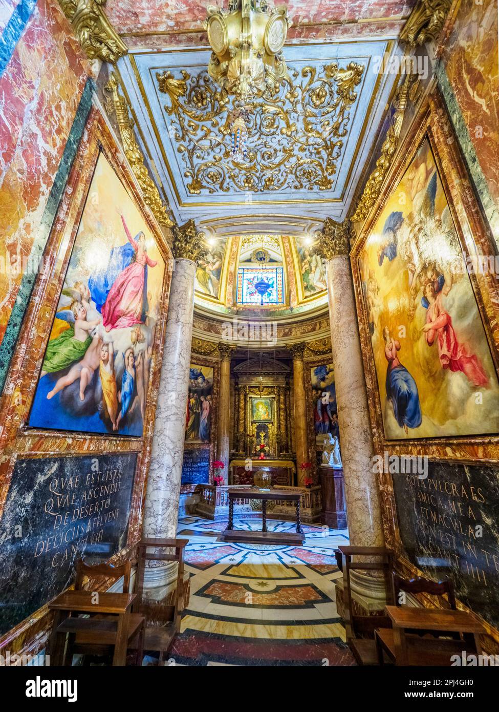 Entrance in the Chapel of Our Lady of the Road (Cappella della Madonna ...