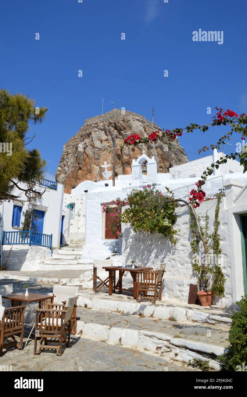 Greece, Island of Amorgos, Chora: a typical street in the hilltop town ...