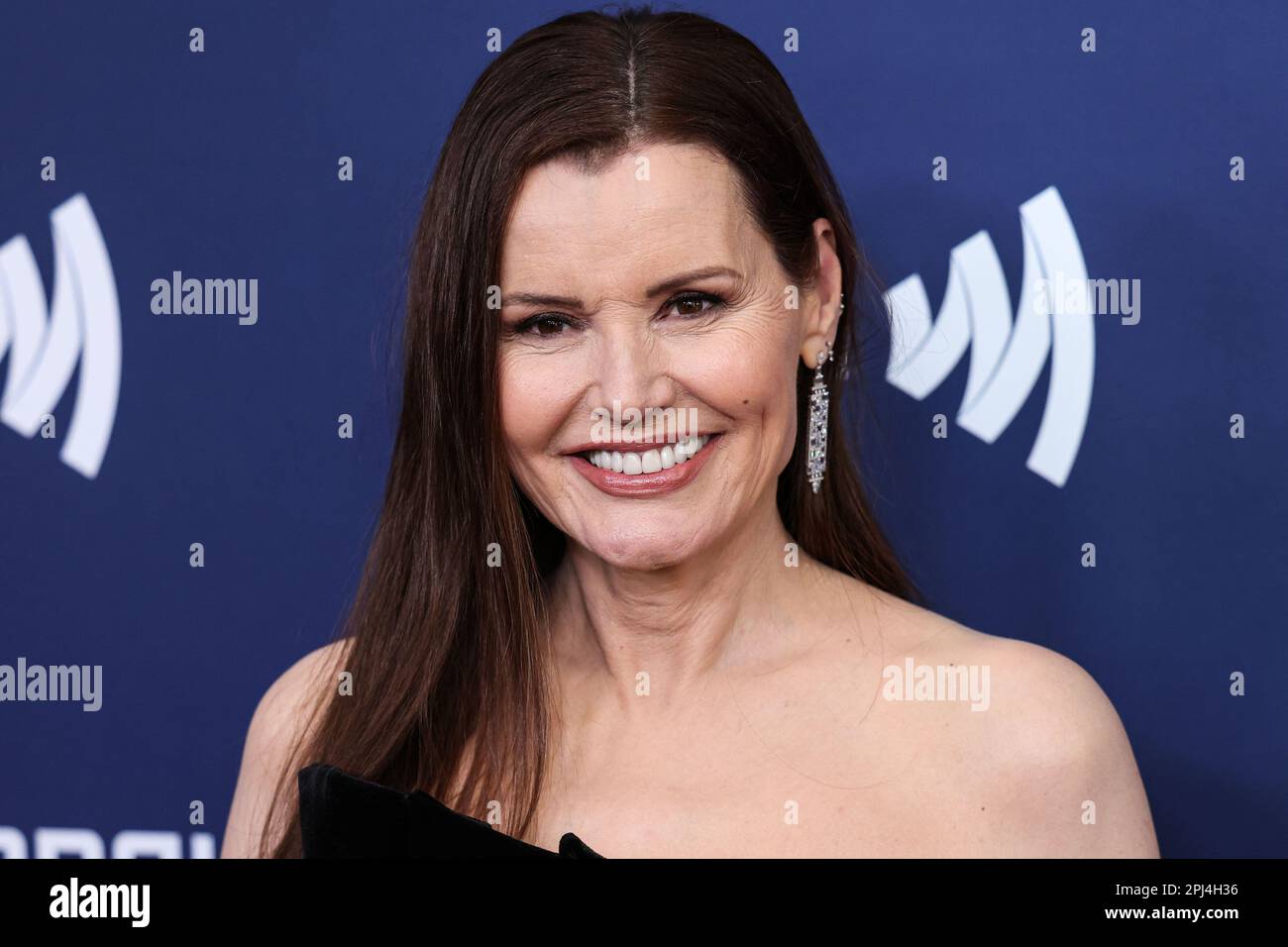 Virginia elizabeth davis hi-res stock photography and images - Alamy