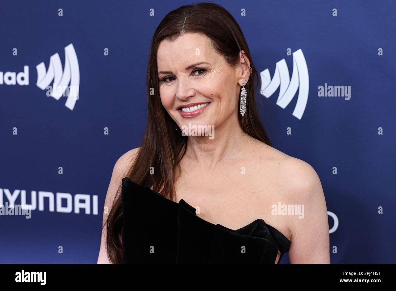 Virginia elizabeth davis hi-res stock photography and images - Alamy