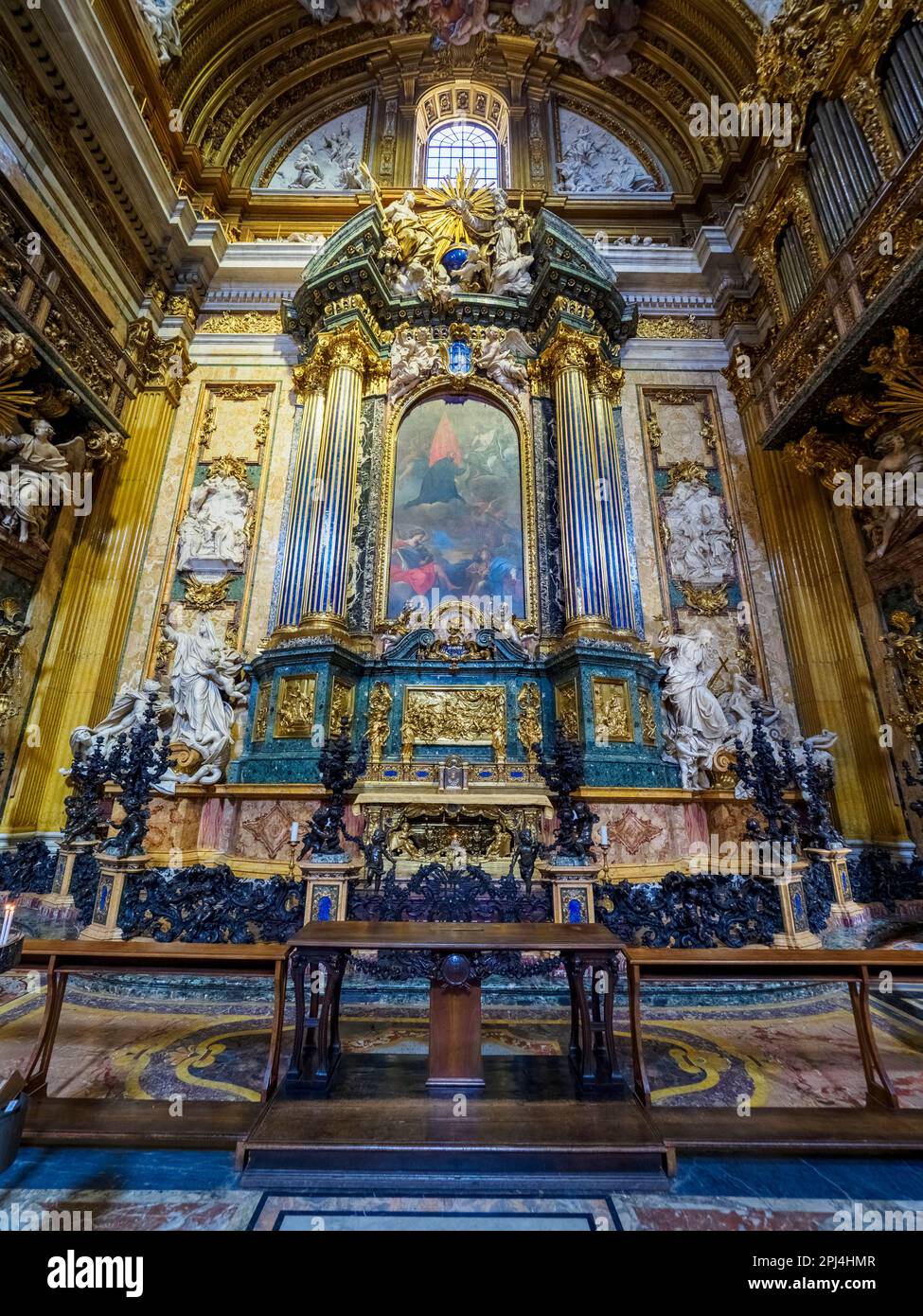 The altar dedicated to Ignatius of Loyola in the Church of Jesus - Rome ...