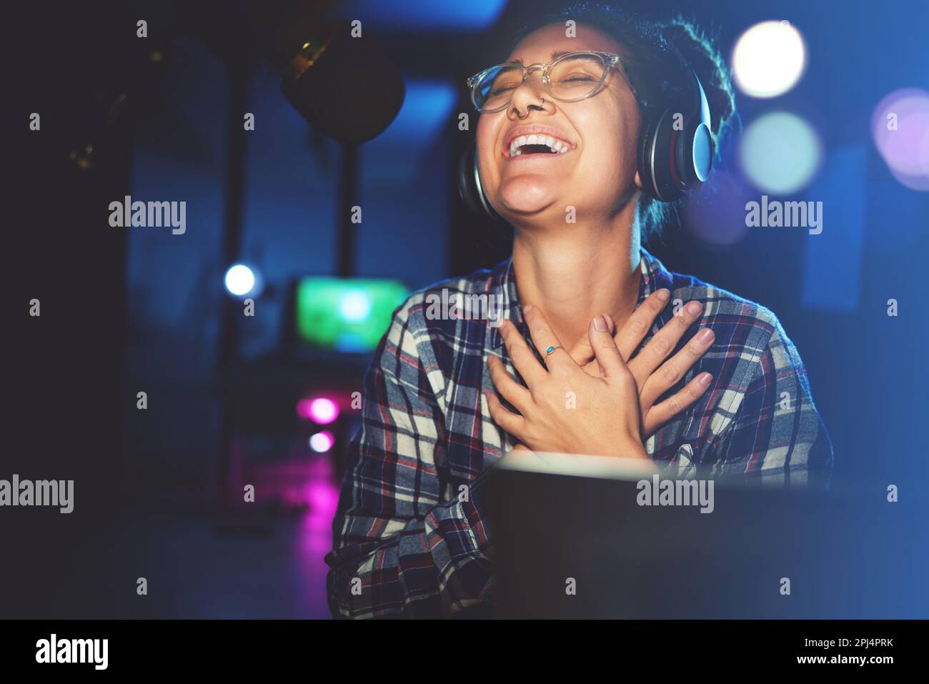 Live streaming, singing and voice of woman online performance or radio ...