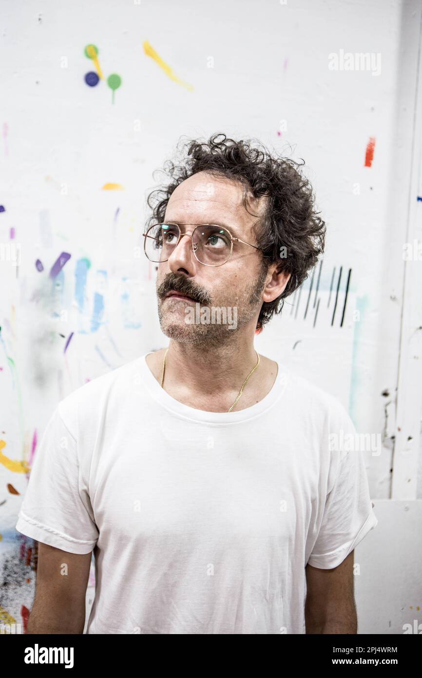 Sixe Paredes, artista urbano. Barcelona, fotografía del año 2018 Stock ...