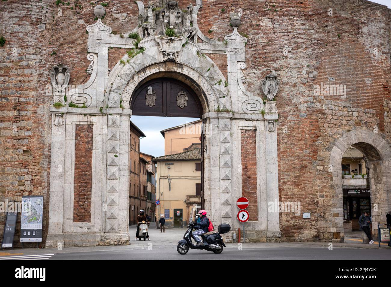 Porta camollia siena hi-res stock photography and images - Alamy