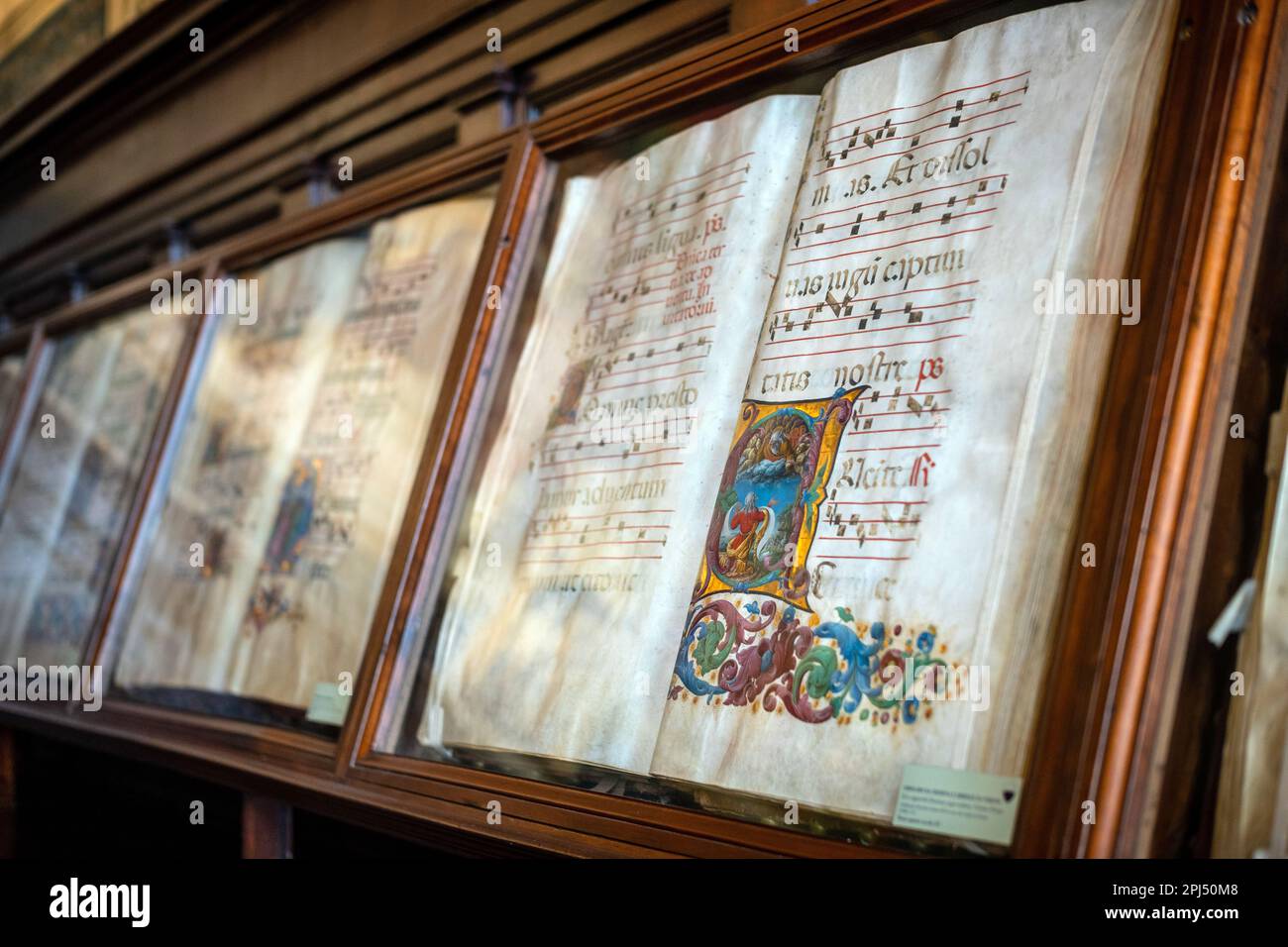 Medieval italian music hi-res stock photography and images - Alamy