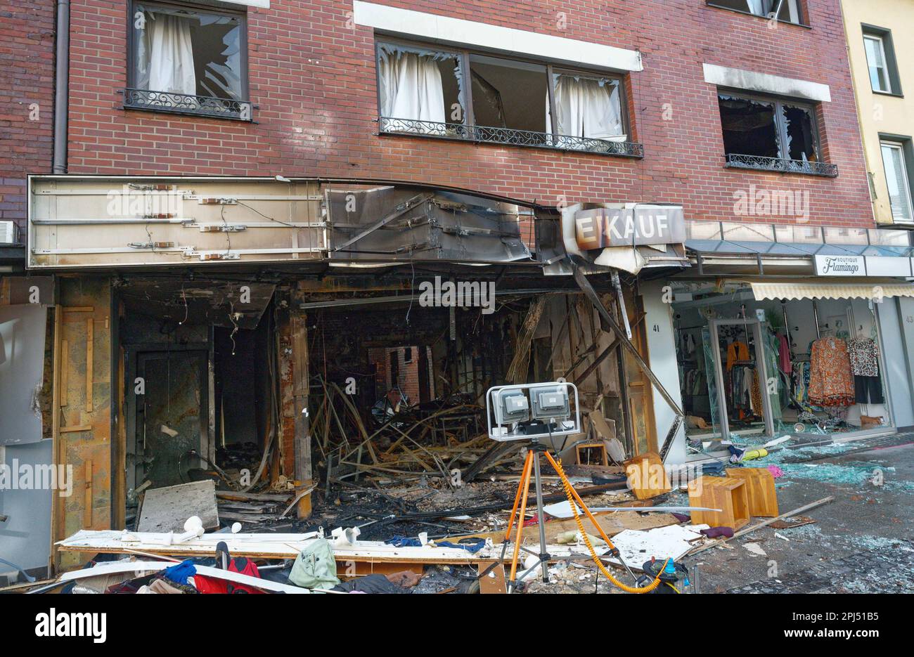 Eschweiler, Germany. 31st Mar, 2023. Several stores are affected in the ...