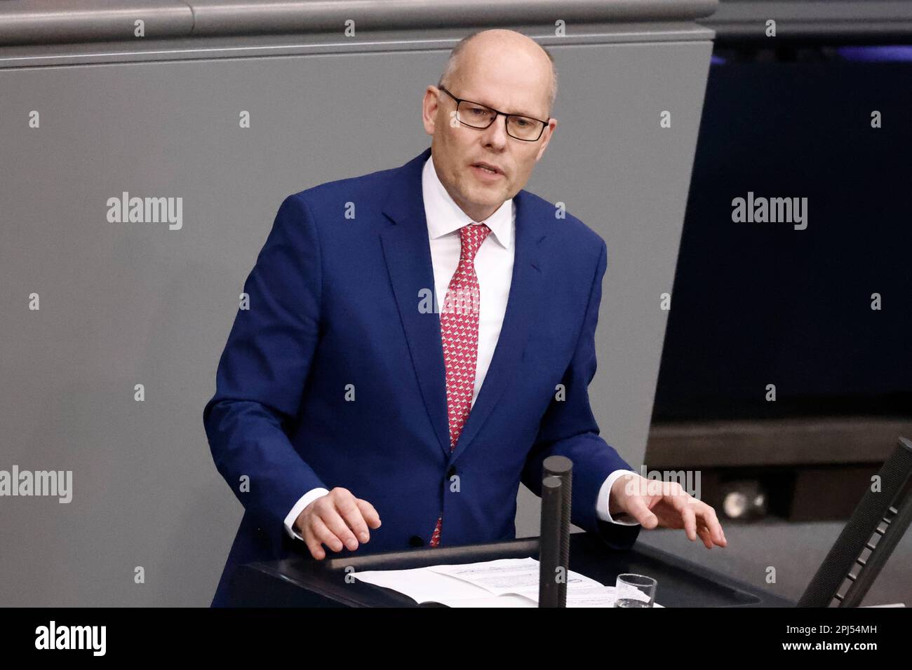 Berlin, Germany. 31st Mar, 2023. Peter Beyer (CDU/CSU) speaks at the ...
