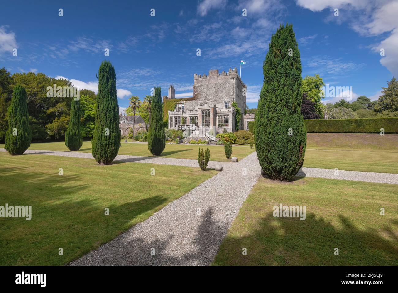 Huntington castle garden hi-res stock photography and images - Alamy