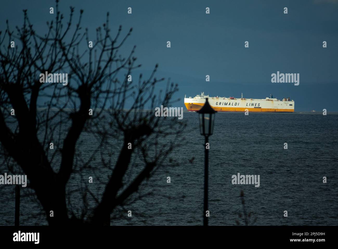 GRANDE ROMA, Vehicles Carrier, car transporter, ship, vessel Stock ...