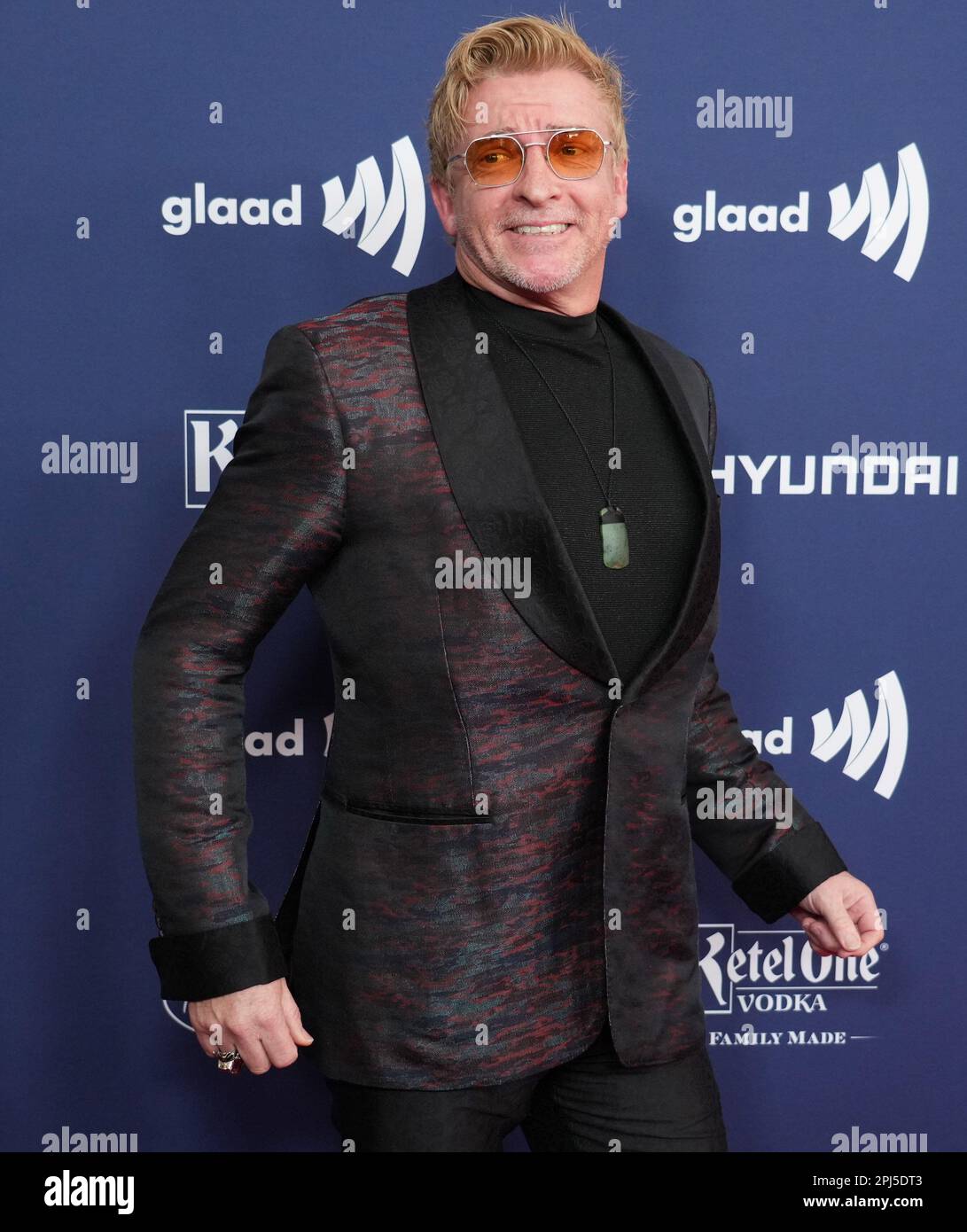 Rhys Darby arrives at the 34th Annual GLAAD Media Awards held at the ...