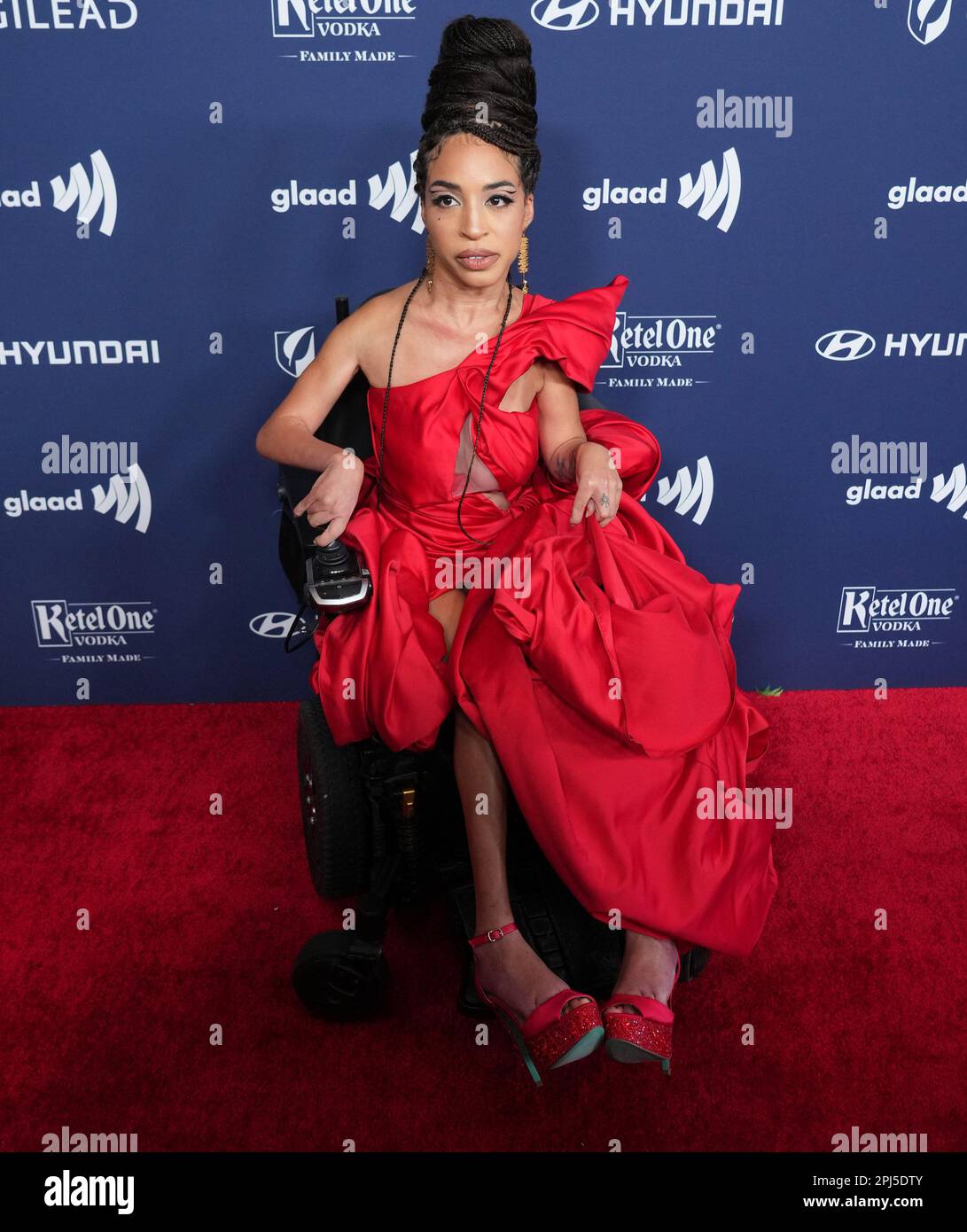 Jillian Mercado arrives at the 34th Annual GLAAD Media Awards held at ...