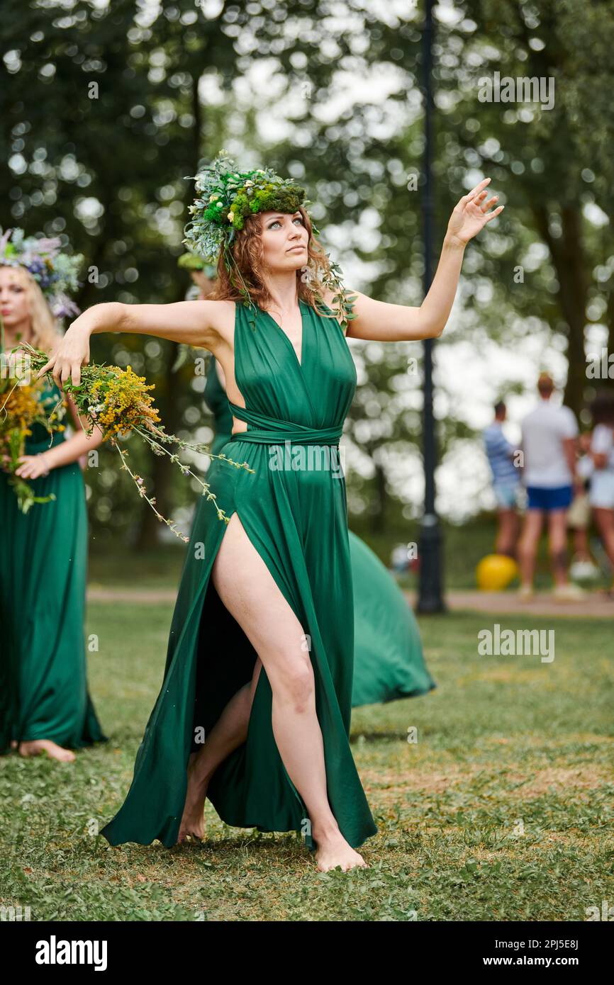 Fairytale nymphs hi-res stock photography and images - Alamy