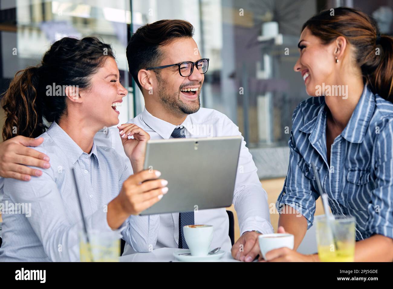 Corporate hangout hi-res stock photography and images - Alamy