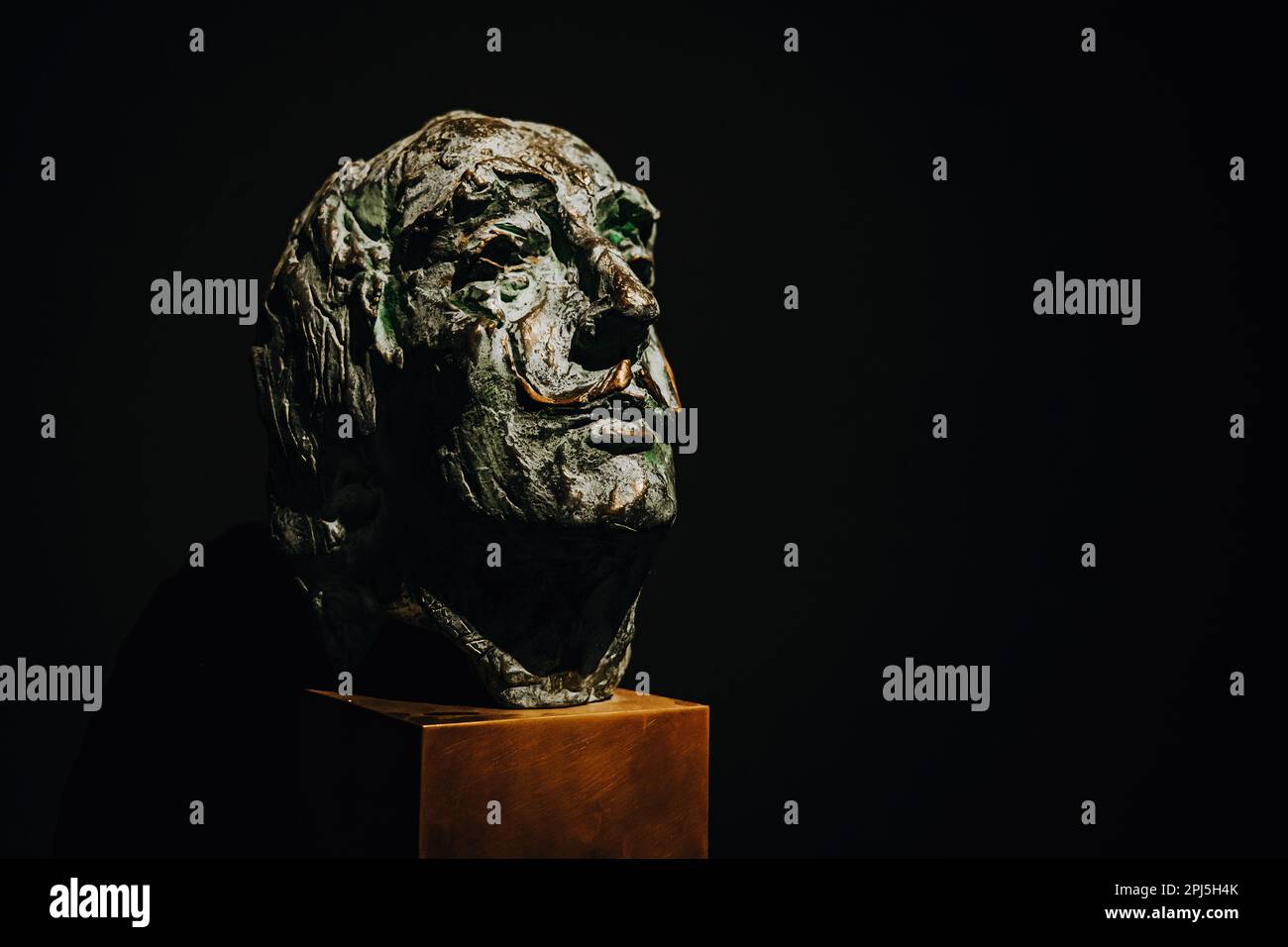 Surrealism painting with clocks hi-res stock photography and images - Alamy