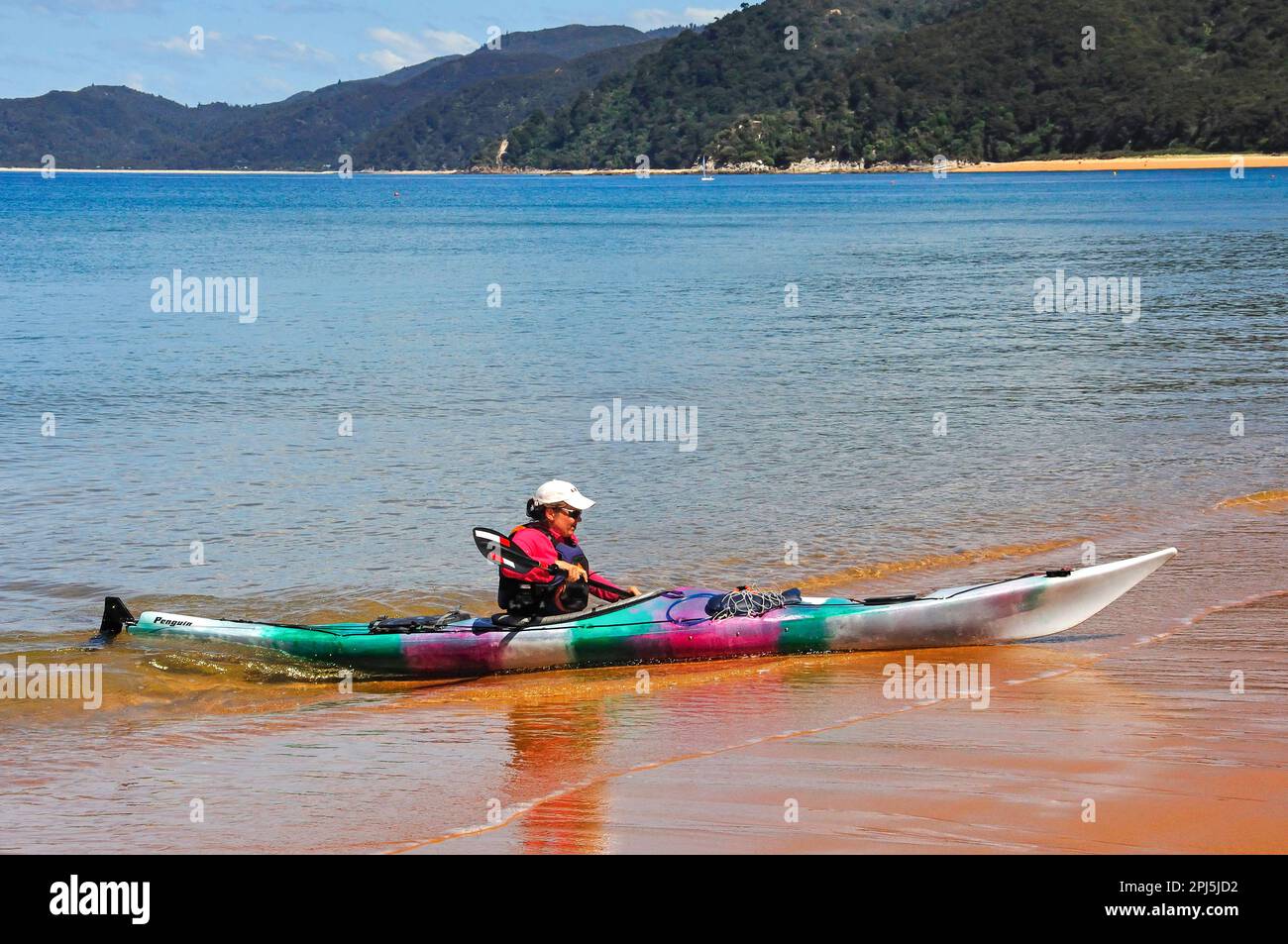 Kayaking at Totaranui Beach, Abel Tasman National Park, Nelson Region ...