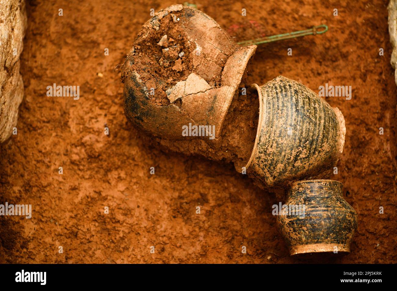 (230331) -- GUIYANG, March 31, 2023 (Xinhua) -- This photo taken on ...