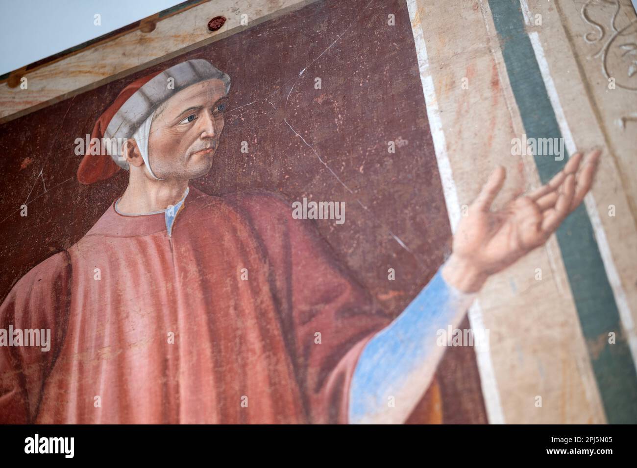 Details of Andrea del Castagno's "Dante' in the Uffizi art gallery ...