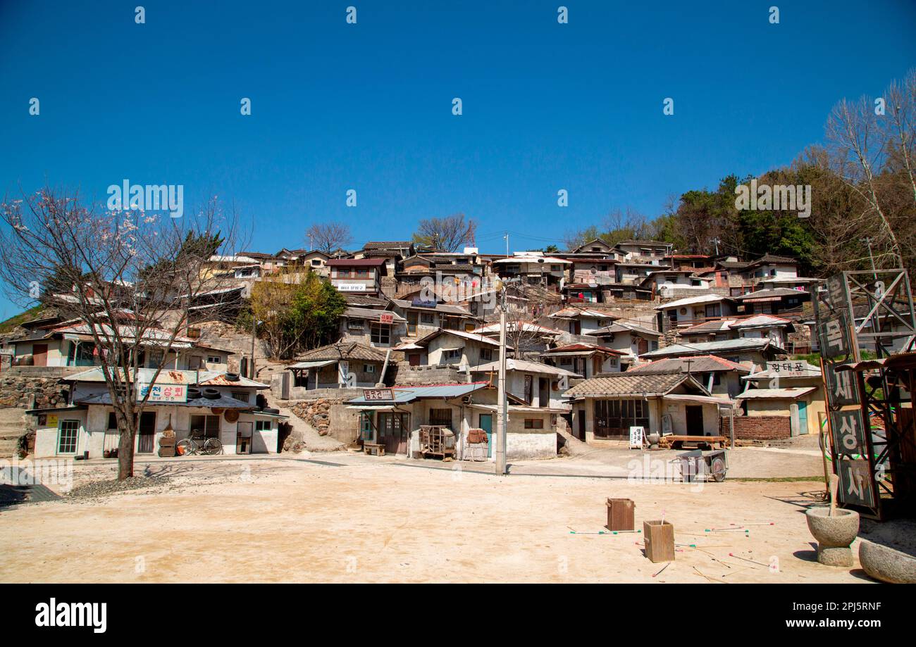 The Suncheon Drama Film Set, Mar 27, 2023 : The 1970s poor hillside ...