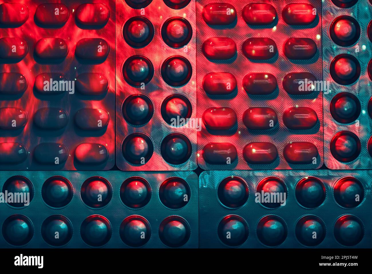 Blister packaging hi-res stock photography and images - Alamy