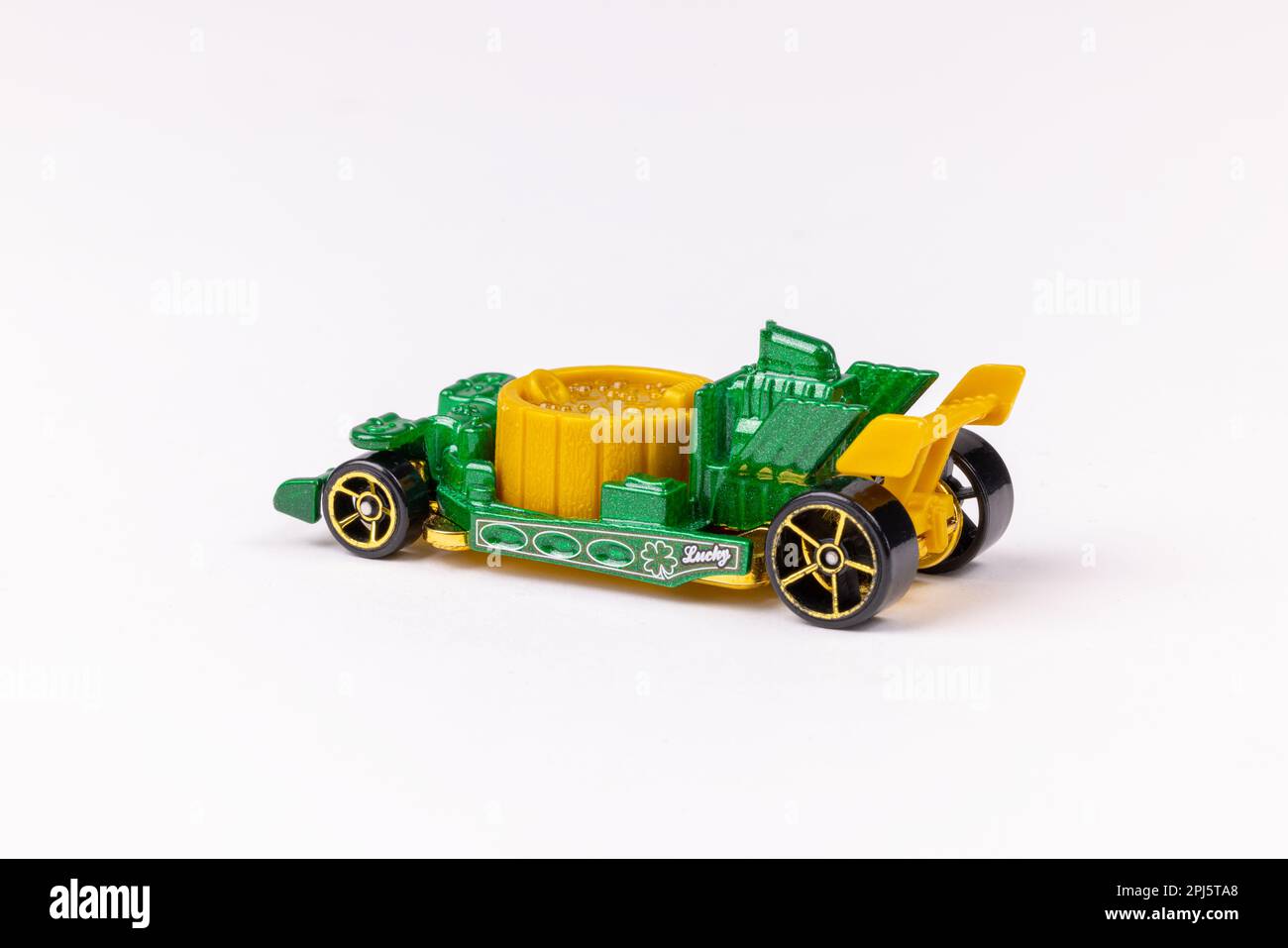 Hot tub car hi-res stock photography and images - Alamy