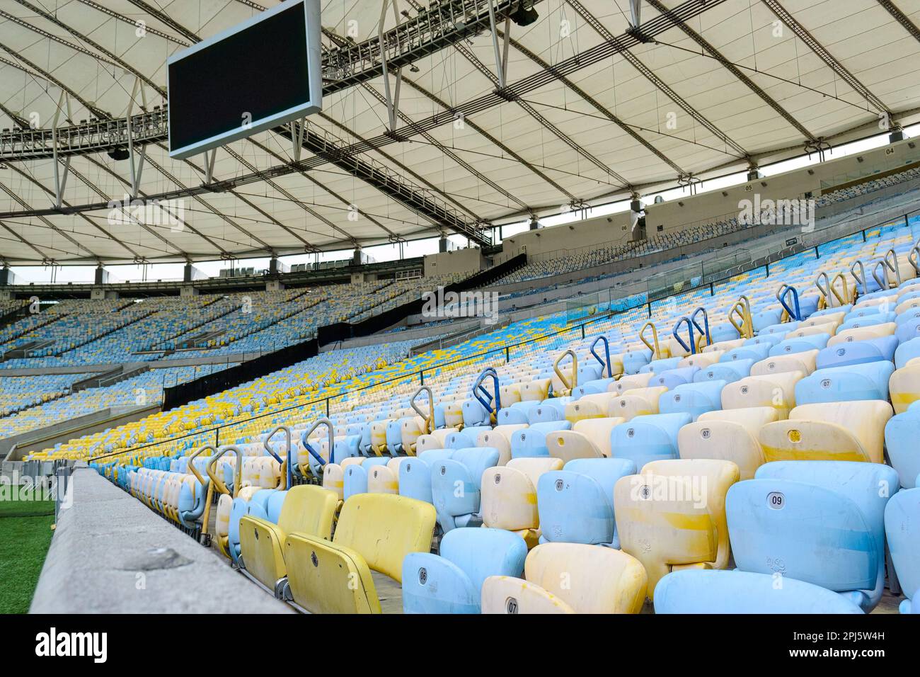 Rio maracana brazil interior hi-res stock photography and images - Alamy