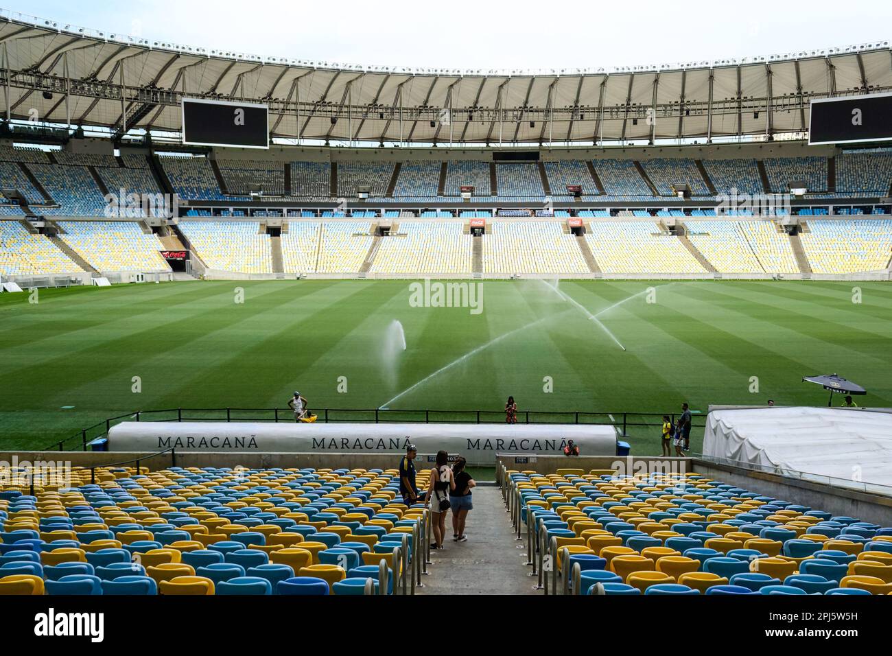 Rio maracana brazil interior hi-res stock photography and images - Alamy