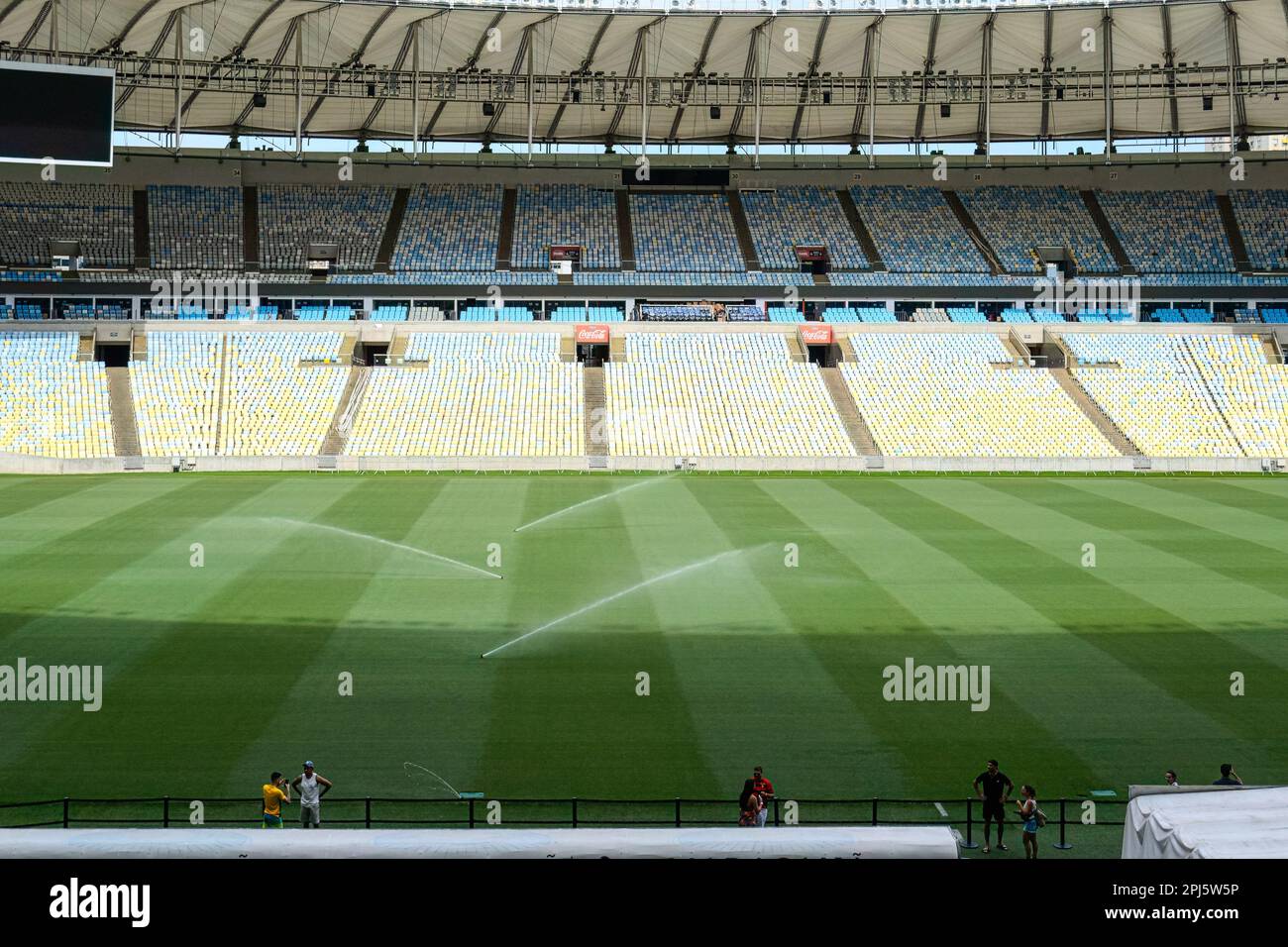 Rio maracana brazil interior hi-res stock photography and images - Alamy