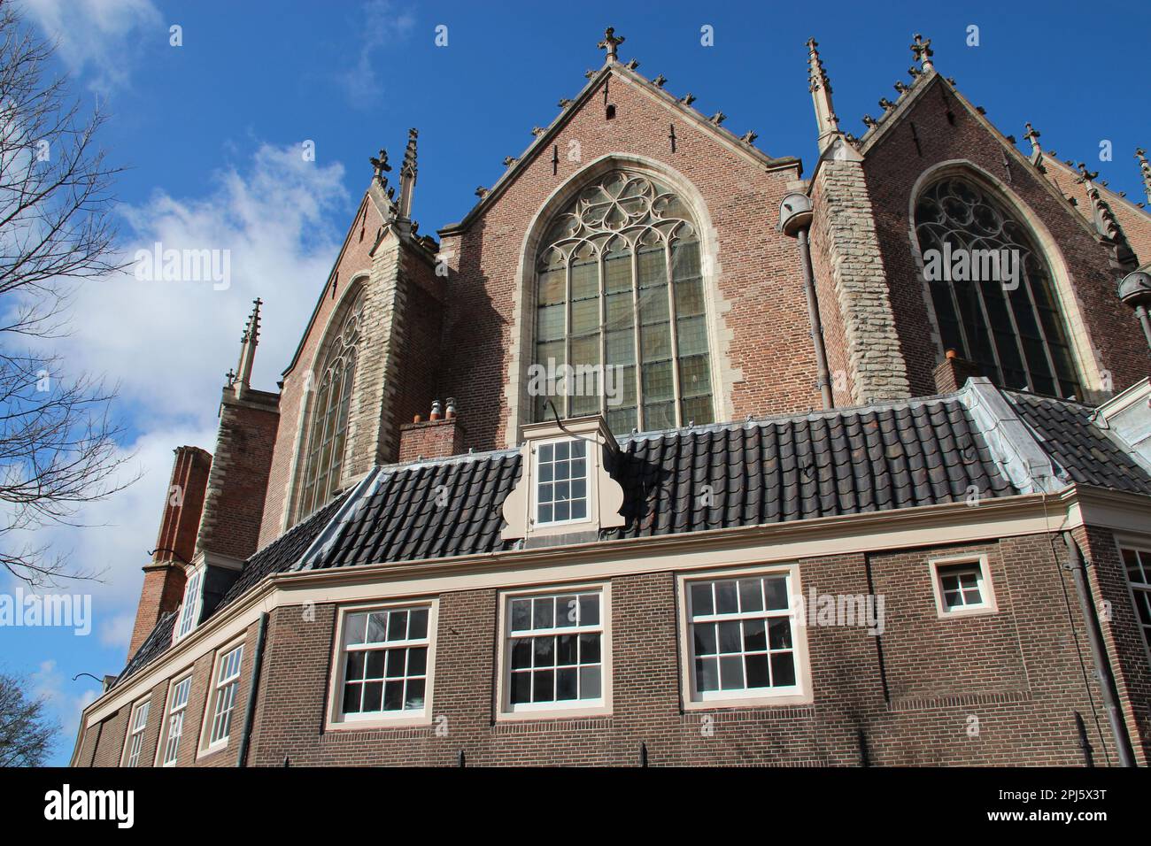 old church (oude kerke) in amsterdam (the netherlands Stock Photo - Alamy