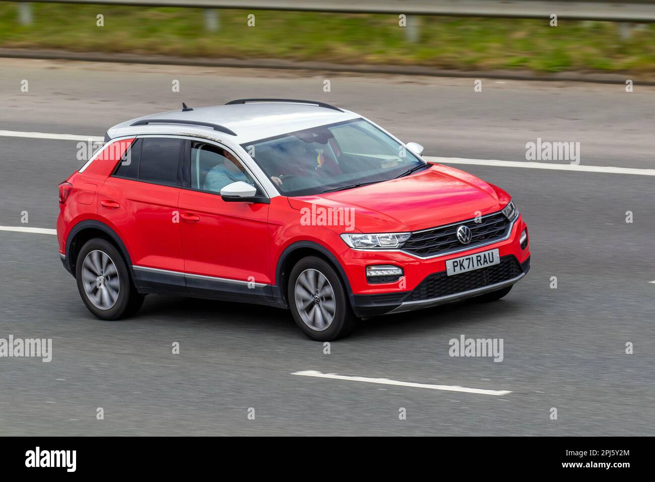 2021 (71) plate Red White VW VOLKSWAGEN T-ROC DESIGN TSI, 1.0 Tsi 110 ...