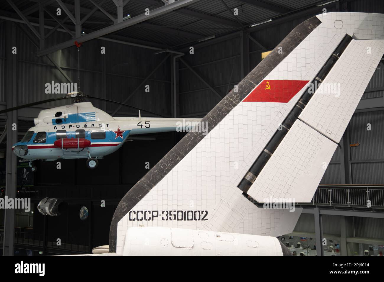 Airplanes and Spacecrafts from the Speyer Technik Museum Flugzeuge und ...