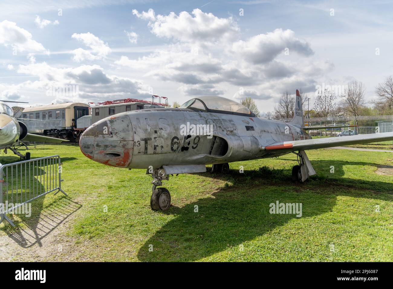 Airplanes and Spacecrafts from the Speyer Technik Museum Flugzeuge und ...