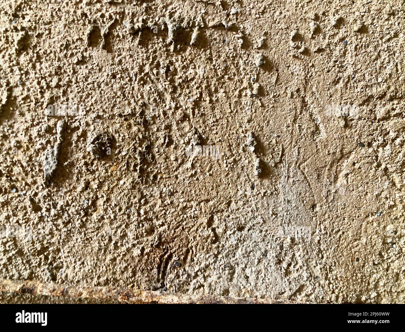 Texture concrete wall with damage Stock Photo - Alamy